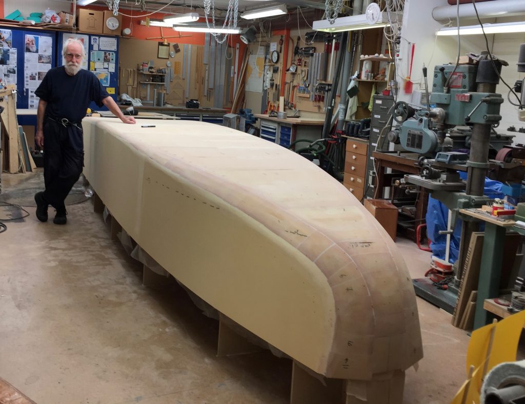 MORE SHAPING – Simple habits, simple boat